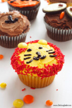 Zoo Animal Cupcakes Tutorial - The Busy Baker