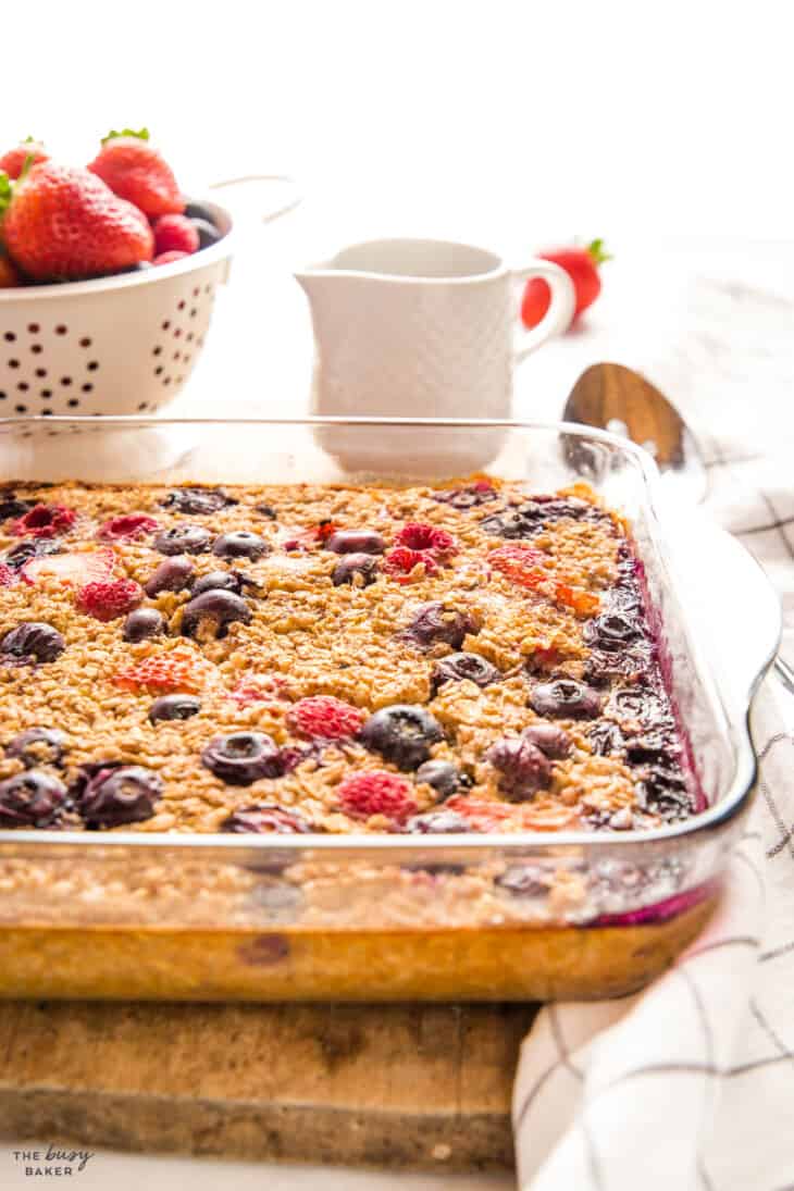 Baked Oatmeal - Healthy Make-Ahead Breakfast Recipe