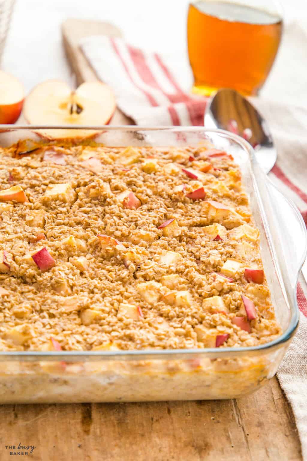 Apple Cinnamon Baked Oatmeal - The Busy Baker