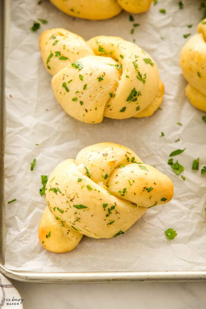 Garlic Knots - The Busy Baker